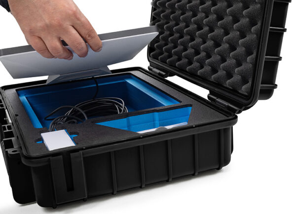 Transport cases for Starlink